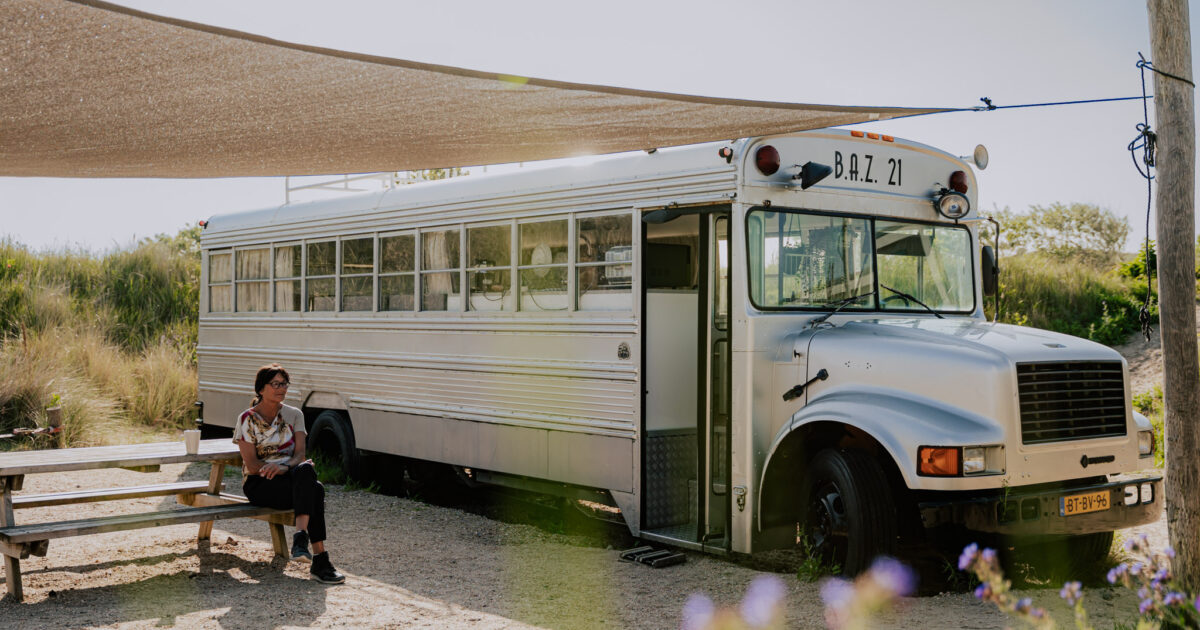 Camping de Lakens | Stay in a unique Beachbus